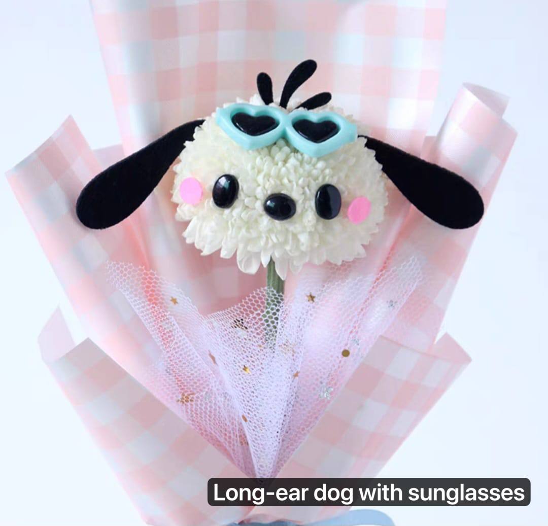 {G3} Graduation cuties- Character ball with coloured baby's breath ...